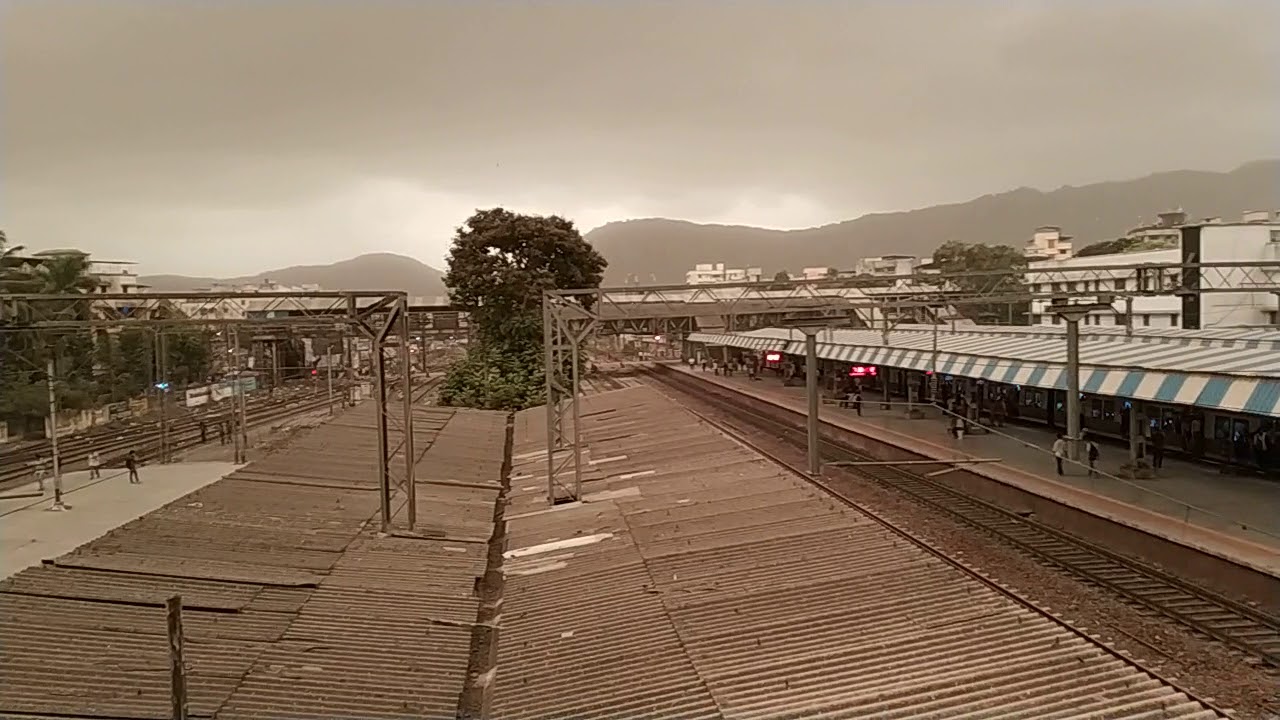 Diva railway station - YouTube