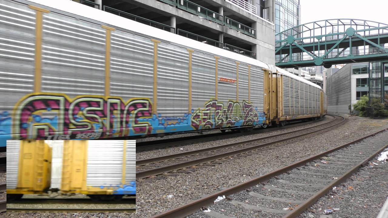 BNSF 4197 Leads A Vehicle Train @ Seattle, WA 4K - YouTube
