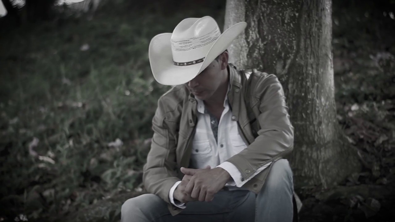 POR DIGNIDAD - FRANCO FERNANDEZ VÍDEO OFICIAL - YouTube