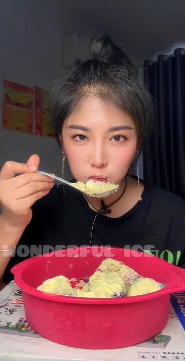 ASMR ICE EATING with MILK POWDER - YouTube