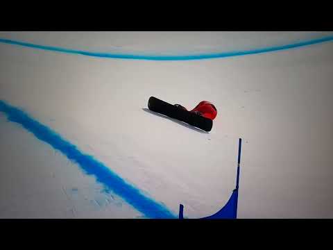 WOG Snowboarding- Maeva Esevez crash