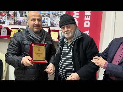 Sivilderden Yılların Hizmetine Vefa Onur Plaketi