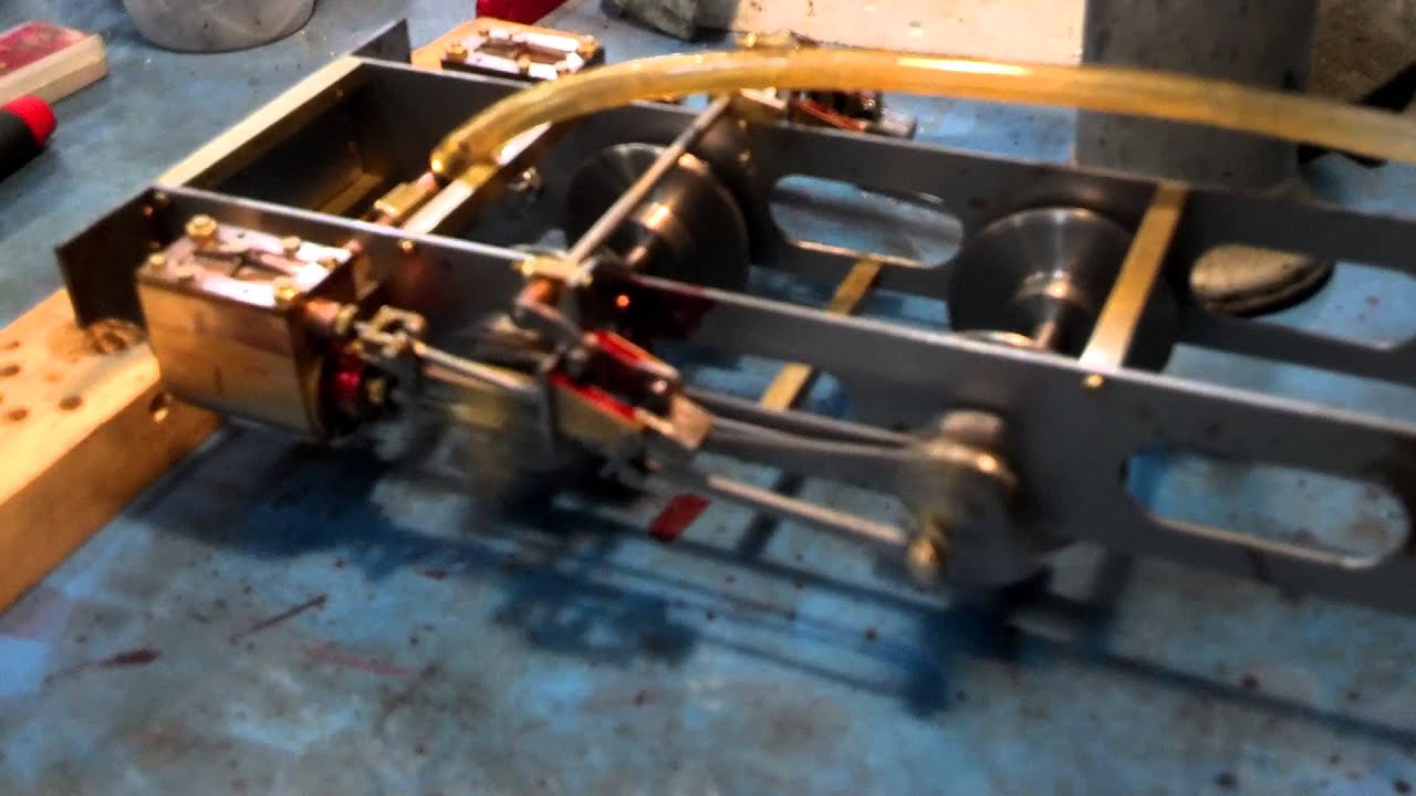 Live Steam 0-4-0 Locomotive - YouTube