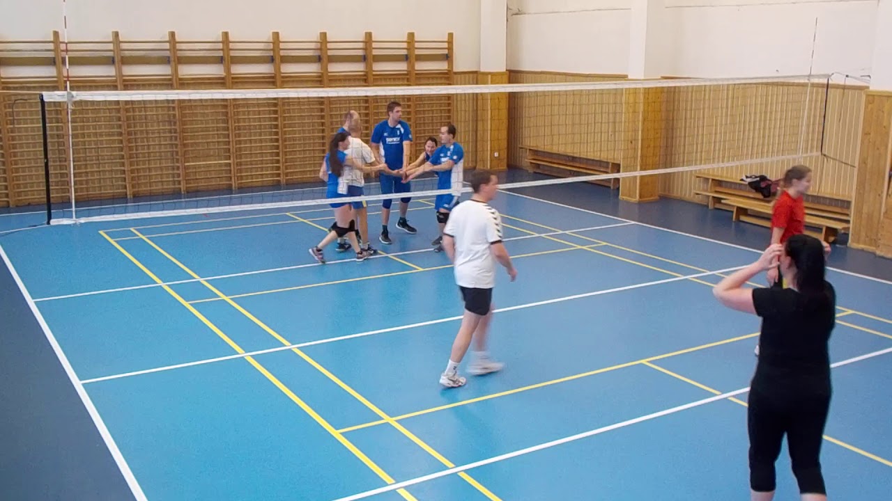 2019-12-15-LOL 2.turnaj, 6.LOL liga, Ukulele (blíže) - Gumídci 0:2 ...