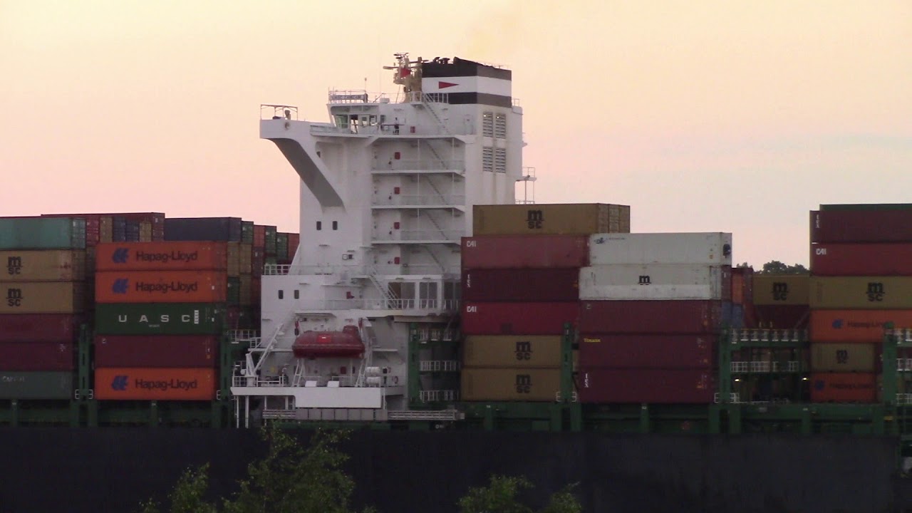 Container Ship UASC ZAMZAM Outbound Hamburg, Germany - Elbe River - YouTube