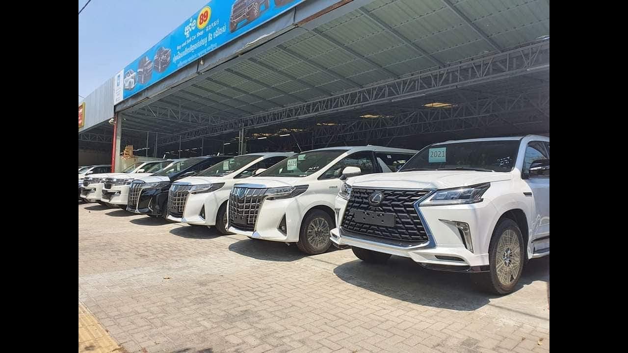 A new 2021 Lexus LX 570 Kuro Edition & new Toyota Land Cruiser Review ...