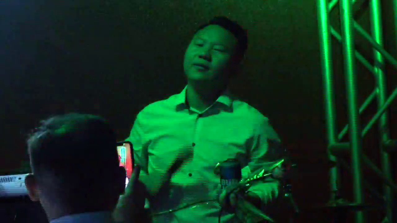 Txiv Cuam - Jay Vang - ToojVaj B-Day 30 Xyoo 2018 - YouTube