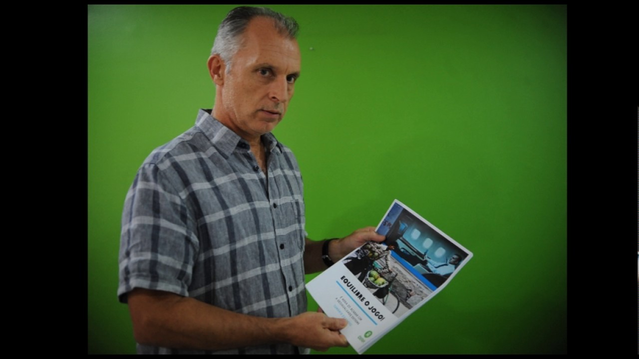 Entrevista a Simon Ticehurst - Programa 23/01/16 - YouTube