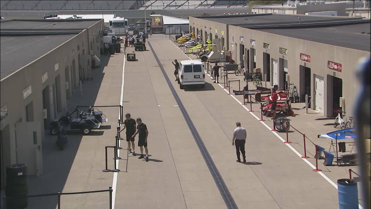 Gasoline Alley Camera at the Indianapolis Motor Speedway - YouTube