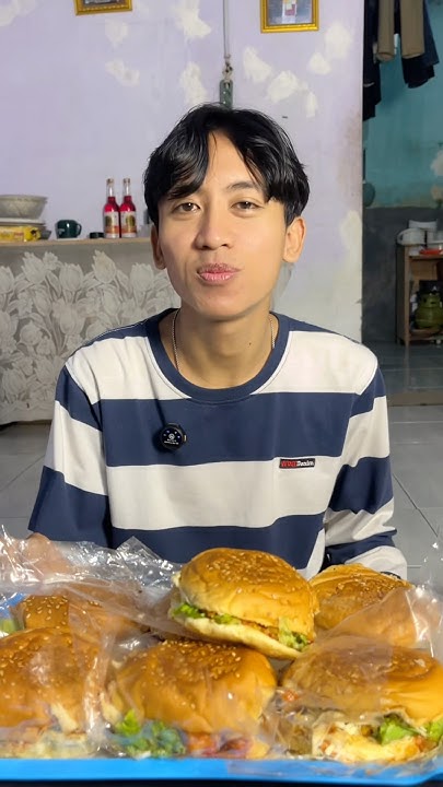 MAKAN BURGER DAPAT DUIT - YouTube
