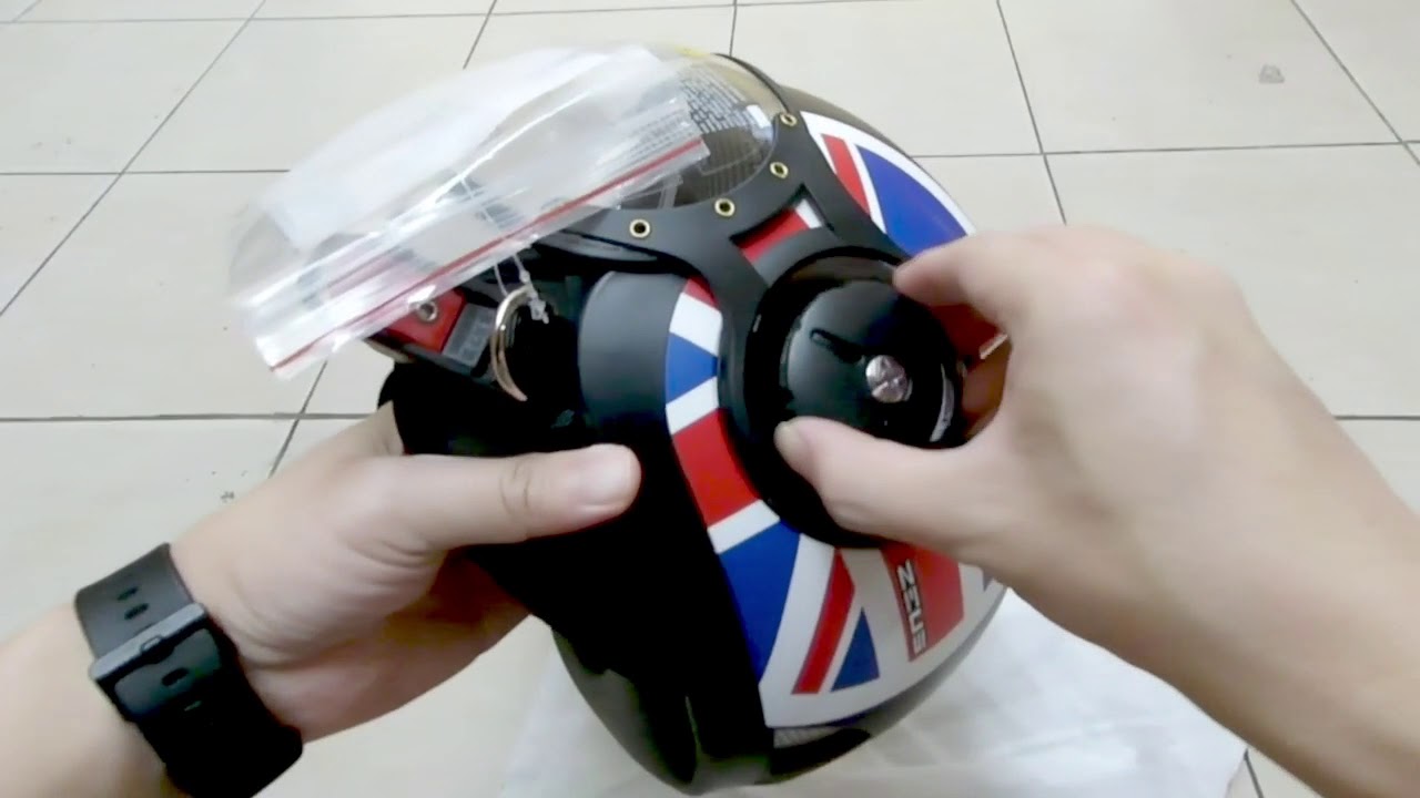 Helm ZEUS 218 MATT BLACK - SS8 DRED. HARGA 600Rb-an - YouTube