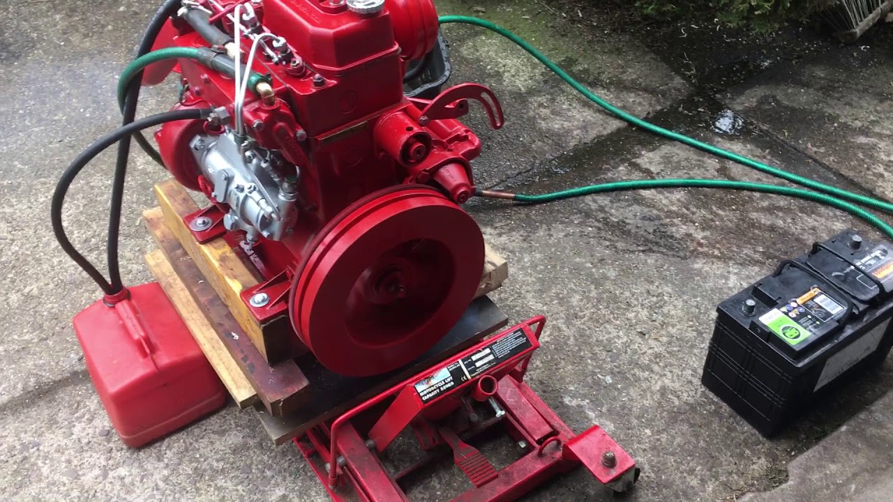 Volvo Penta Md7a RED - YouTube