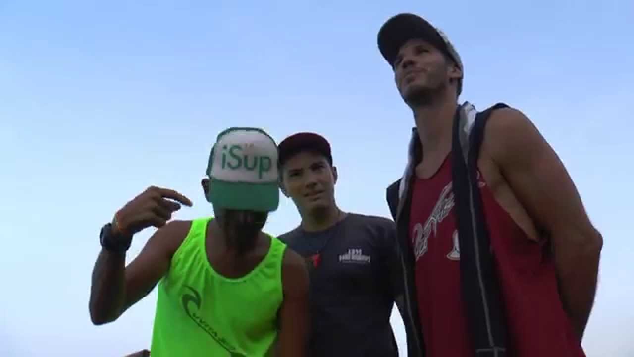 Nico Fischer Surf en Bahia Ballena y alrededores. - YouTube
