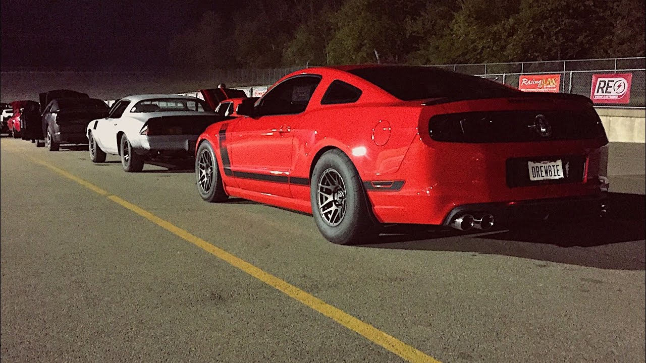 Stock Boss 302 Drag Racing (1/4 Drag Racing Passes) Boss 302 on a Drag ...