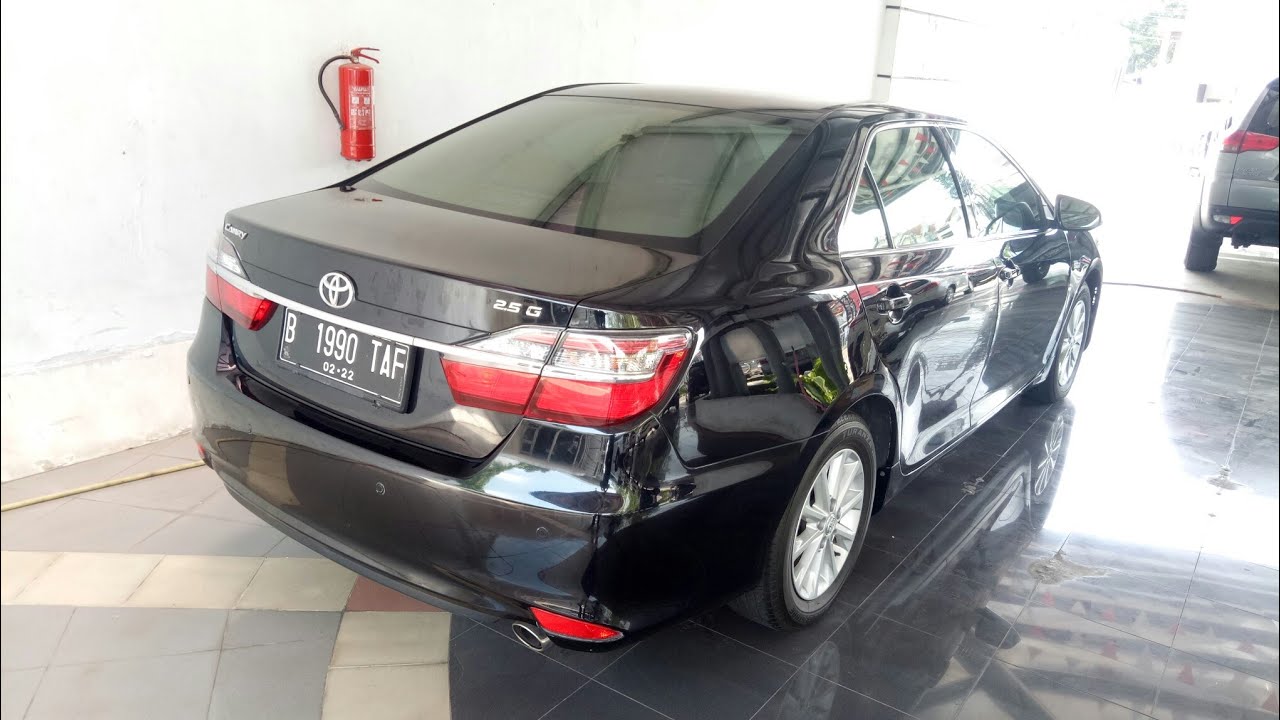 Toyota Camry G 2.5 2016 - Review Indonesia - YouTube
