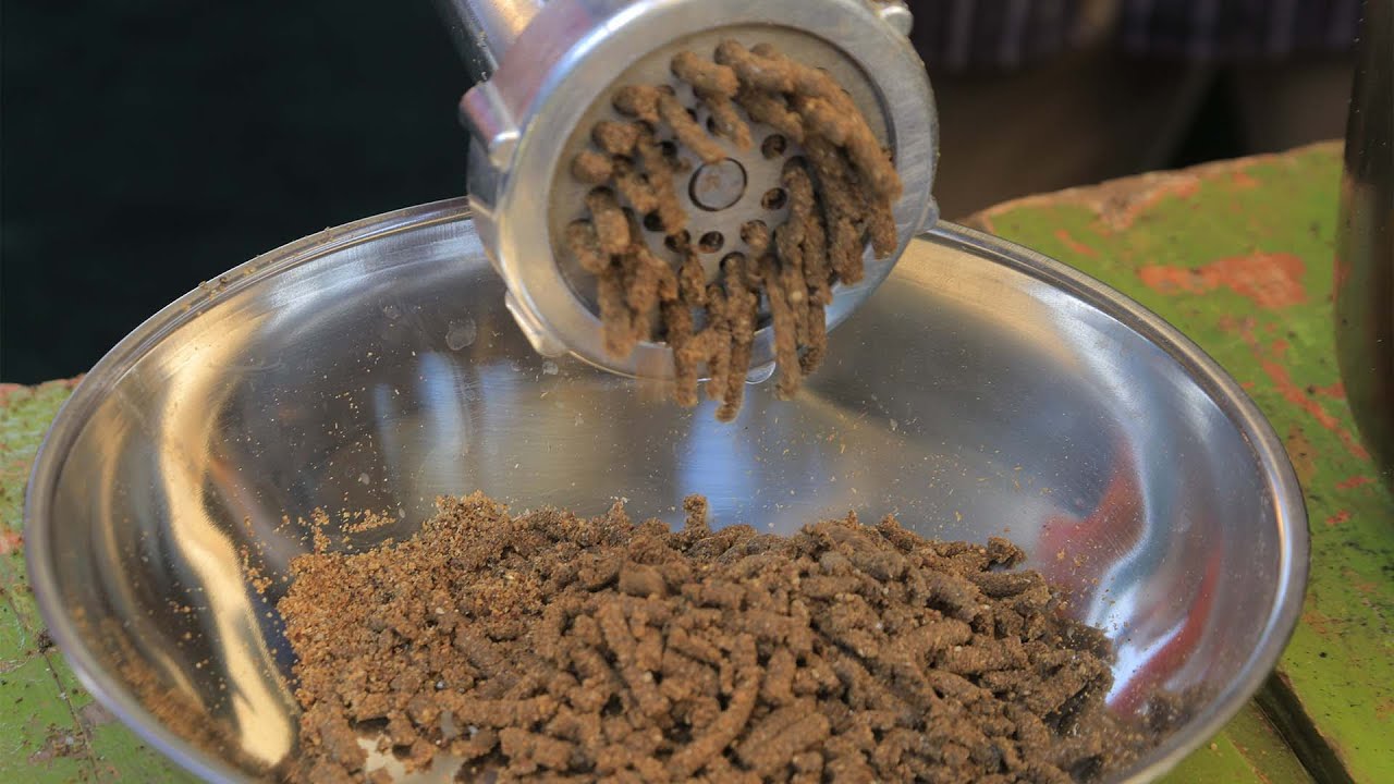 Best fish feed mixing and how to make pellets for fish #agriculture # ...