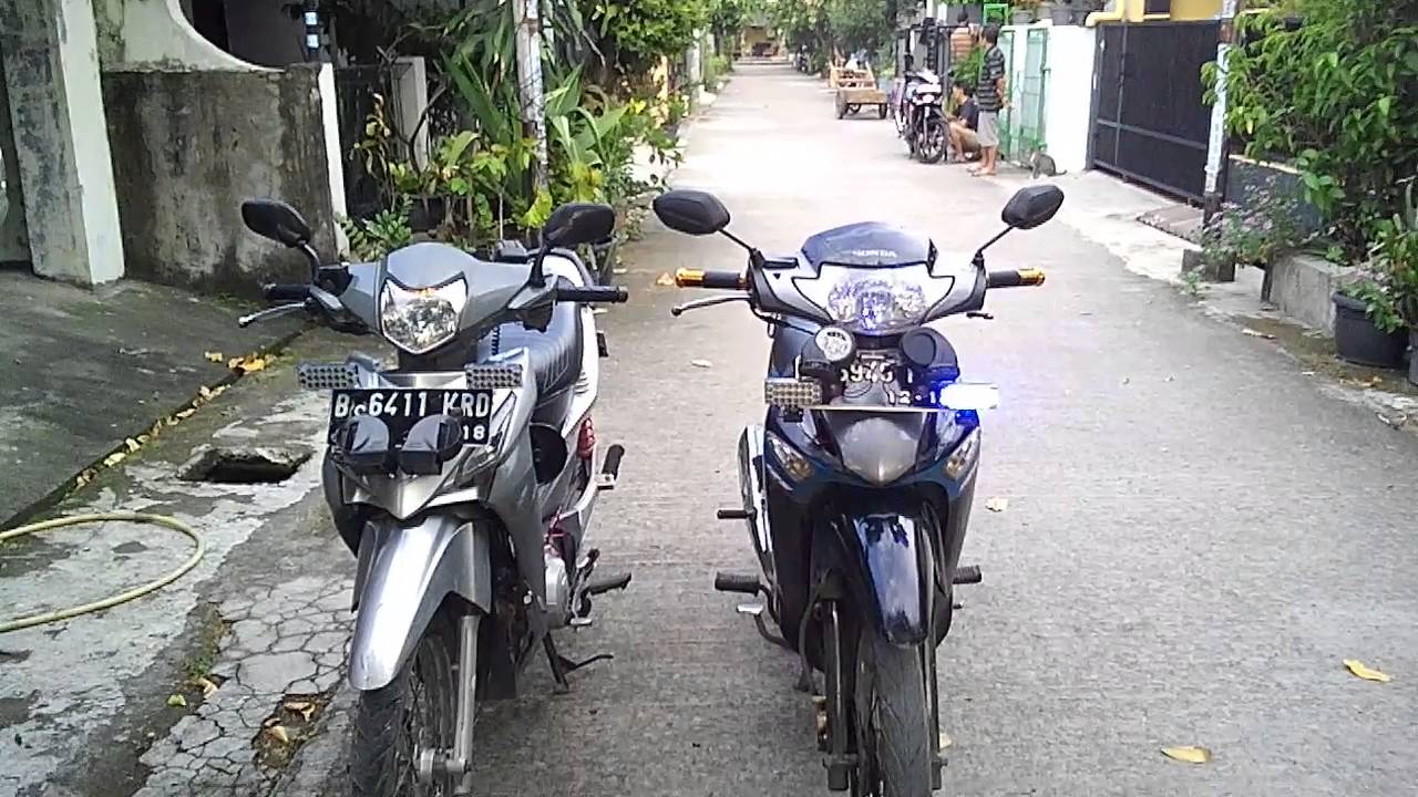 Strobo motor plus klakson keong - YouTube