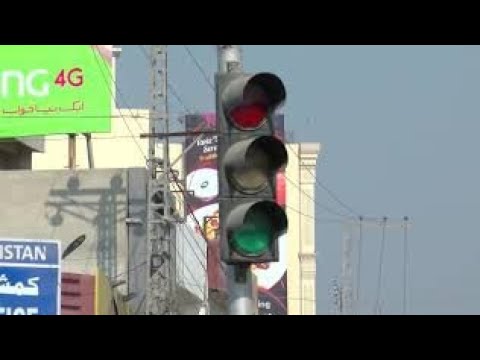 pakistan Traffic Signal Footage - YouTube