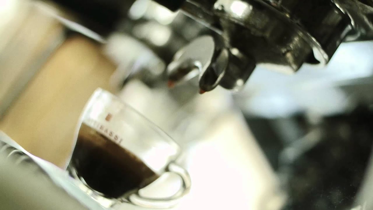 CAFFE ATTIBASSI ESPRESSO ITALIANO - YouTube