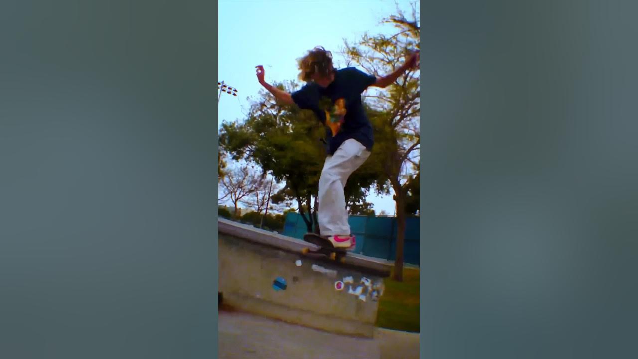 Josh Bear Did The Best Backside Tailslide I've Ever Seen! - YouTube