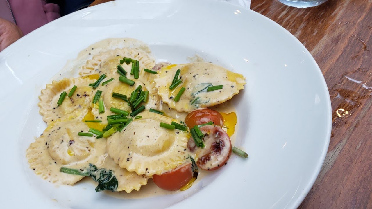 My visit to Prezzo Italian Restaurant Barnstead London. - YouTube