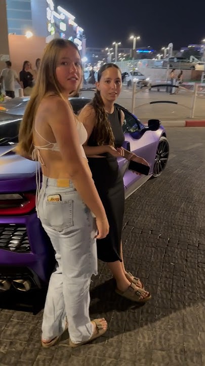 Two Girl Supercar Prank Car C8 Funny Corvette Foryou Ferrari