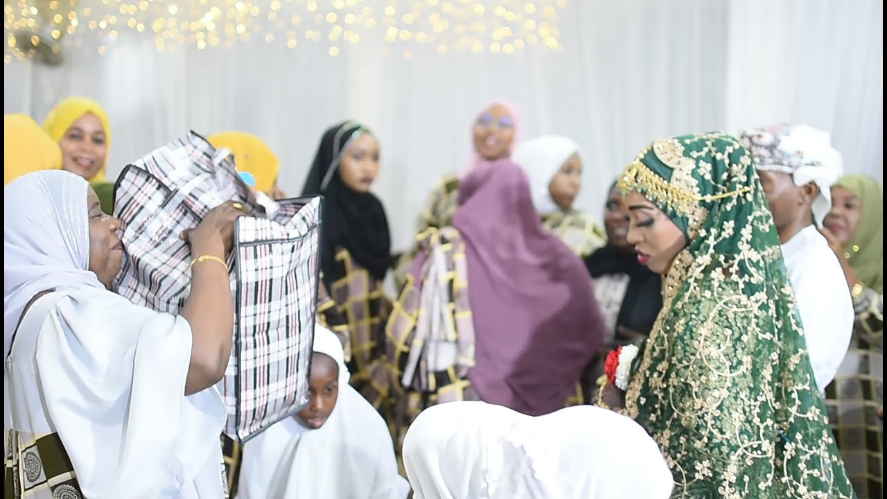 NYIMBO YA UMASKINI WANGU YAMKOSHA BIBI NA BWANA HARUSI JIONEE MAMBO ...