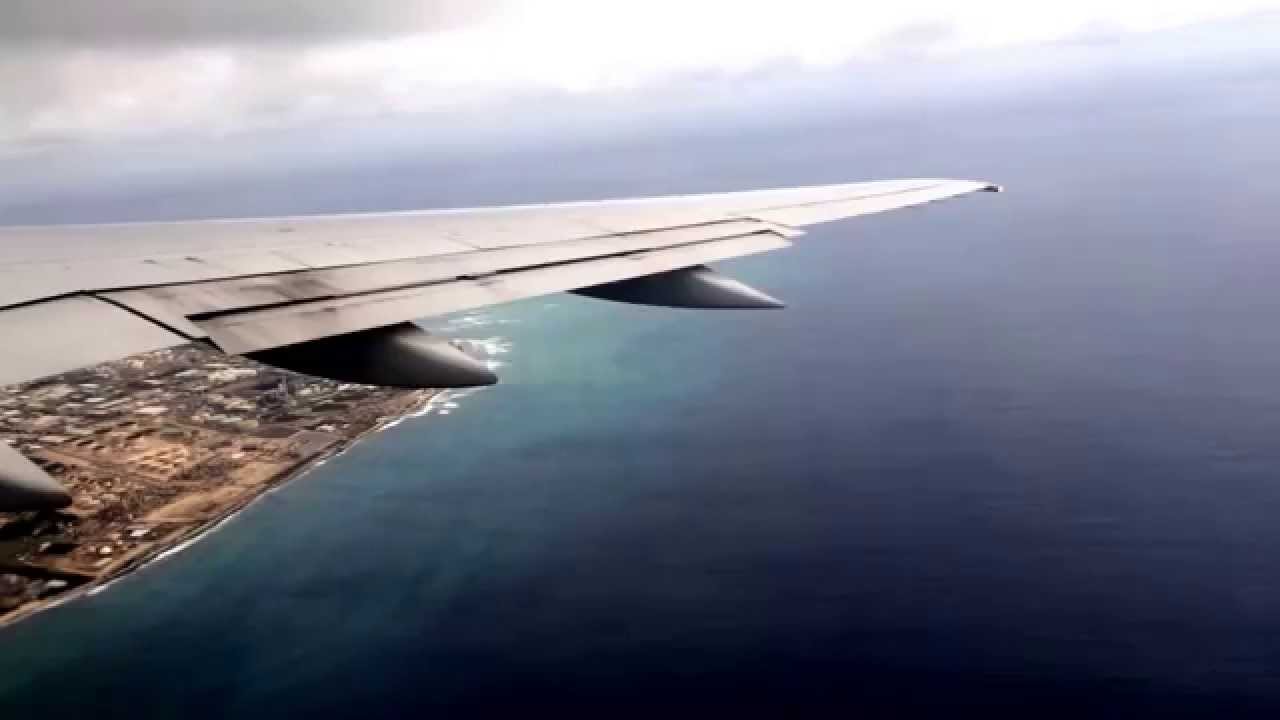 Honolulu Airport Landing - Great aerial view of the airport - YouTube