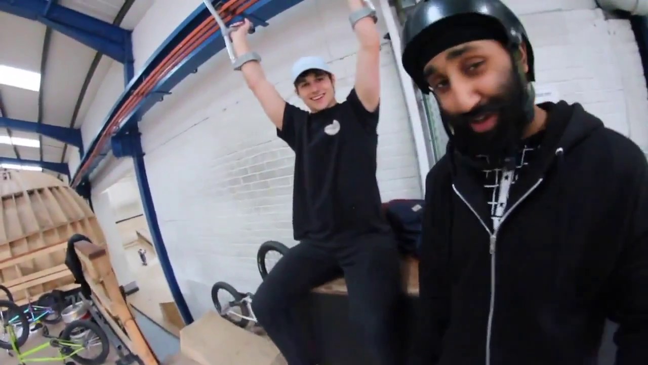 INSANE NOSE MANUALS AND FREECOASTER TRICKS WITH PINDER!! - YouTube