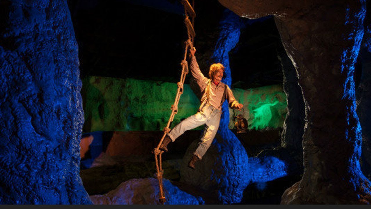 Knott's Berry Farms NEW Timber Mountain Log Ride POV - YouTube