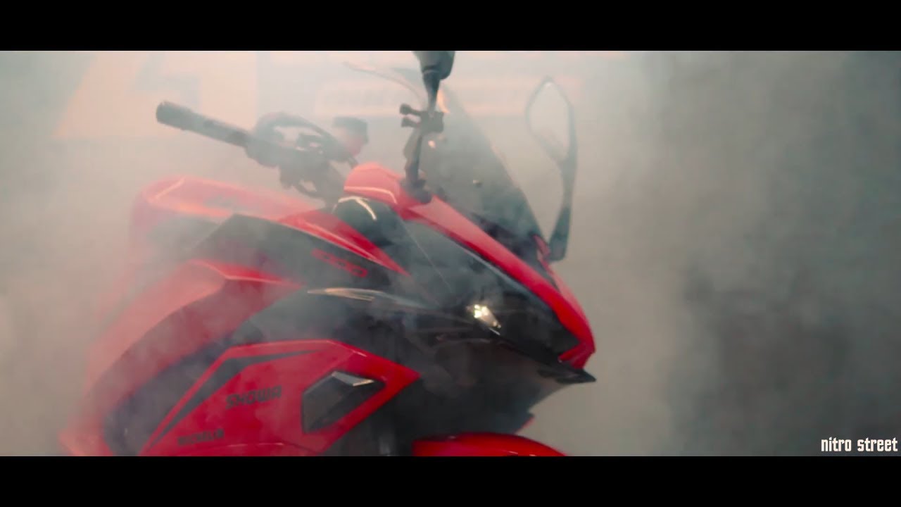 Modified Ninja 1000 wrapped in Gloss Red | Zed1 Automotive | Akrapovic Exhaust - YouTube
