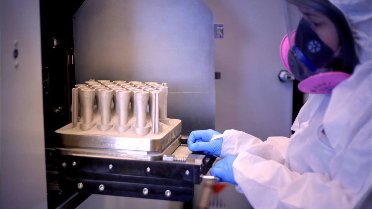 Additive Manufacturing at Solar Turbines - YouTube