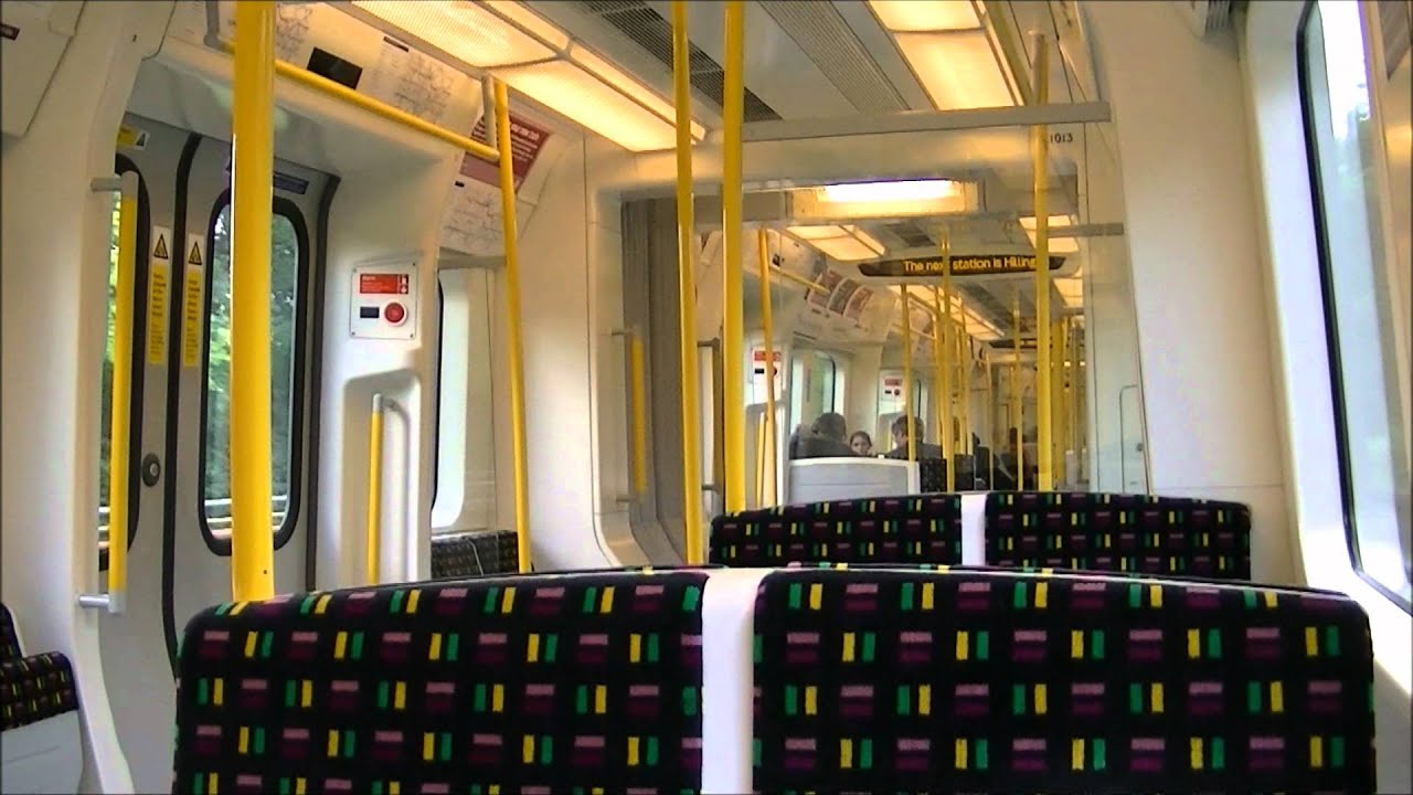 Metropolitan Line S Stock S8 31/05/2011 - YouTube
