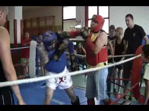 xavier vacaris vs samir chibani champion du monde a apt - YouTube