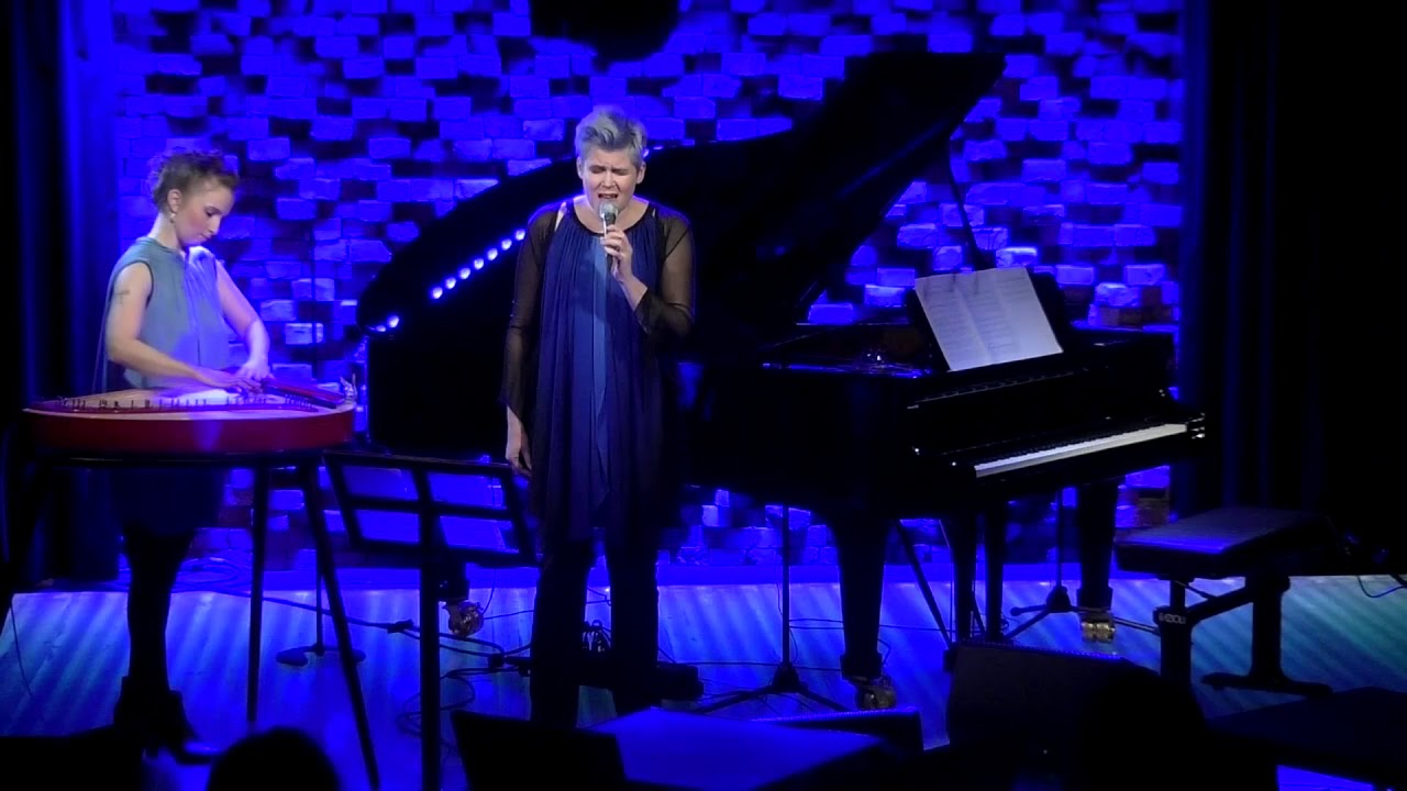 Riikka Timonen & Senni Eskelinen - Ei kirjettä rintamalta - YouTube