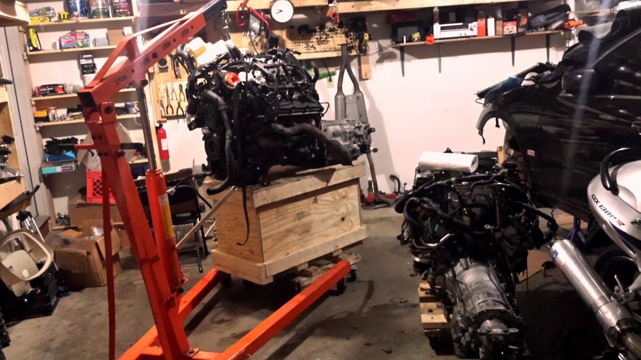 #5. Infiniti M45 JDM swap. Positioning the engines for display - YouTube