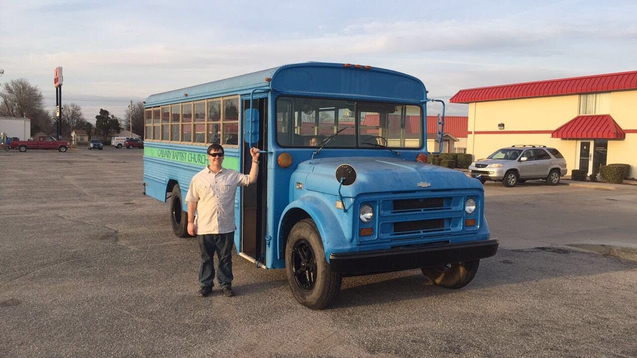 Picking up a 1983 Chevy B60 Wayne Lifeguard School Bus Trip to Enid ...