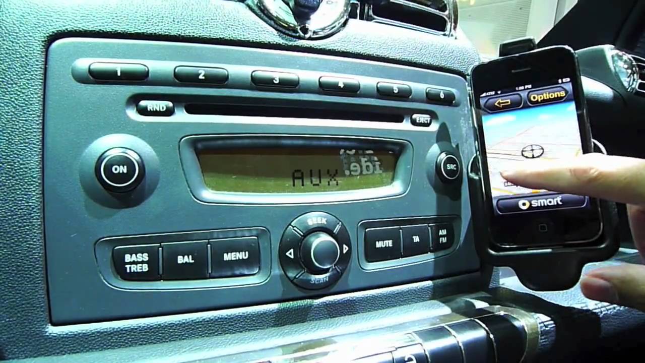 NY Auto Show: The 'Smartest' iPhone Car App Ever? - YouTube