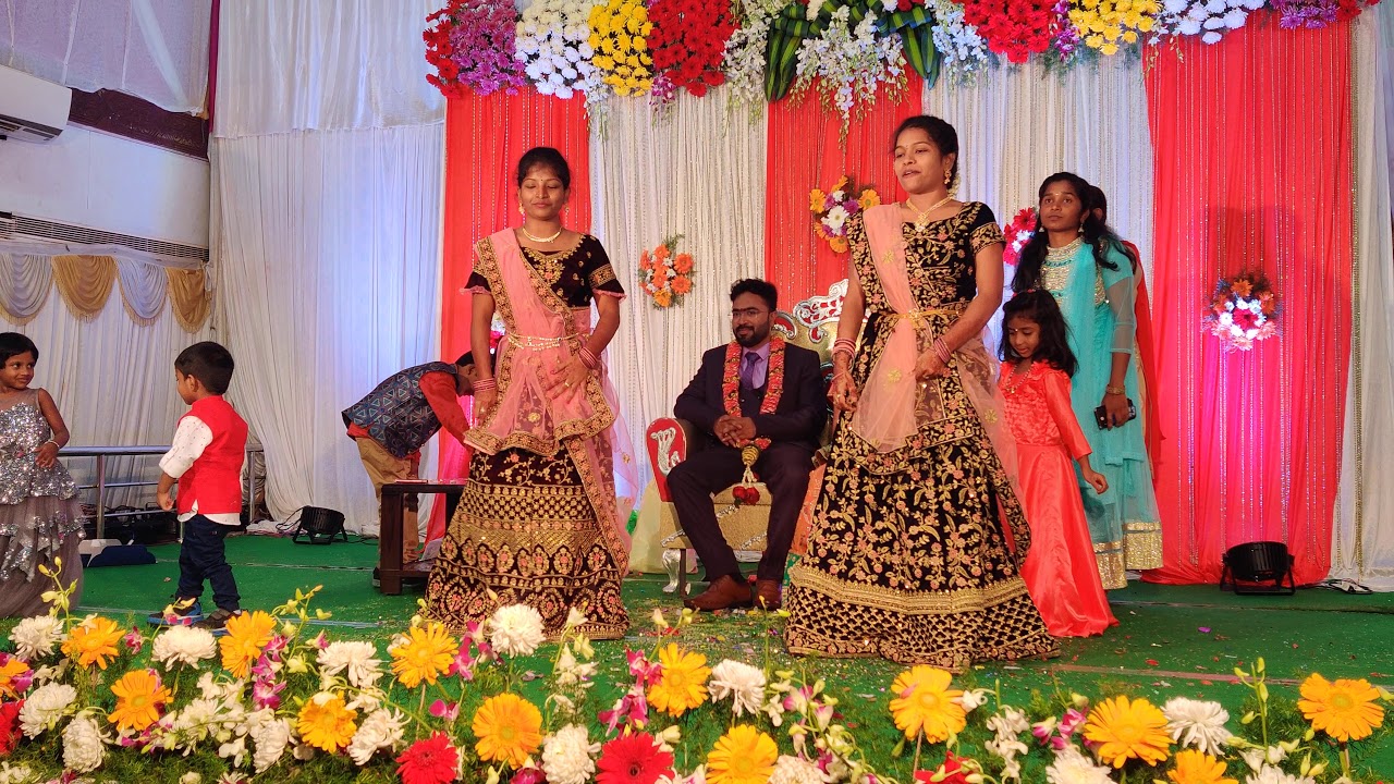 haritha dance - YouTube