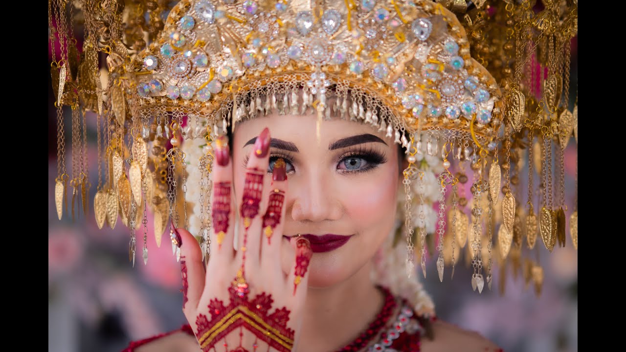 Cinematic wedding Video Bella & Kevin - Adat Palembang Modern + Sony ZV ...