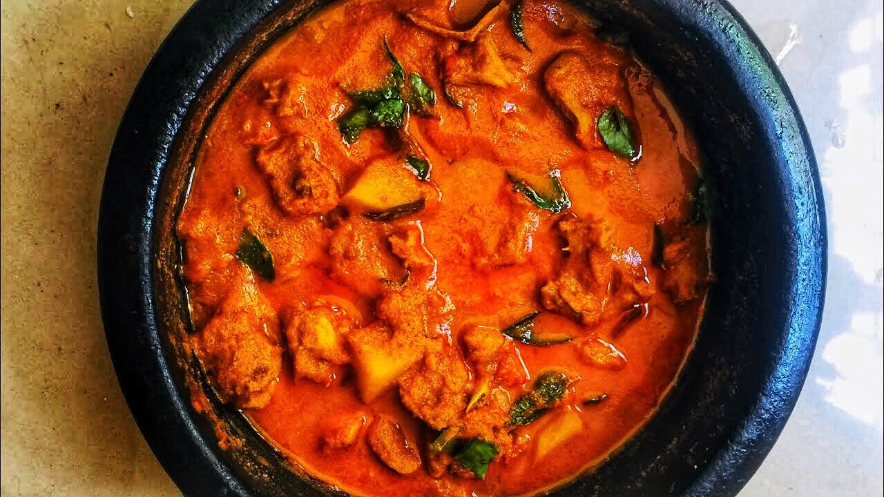 Clay pot chicken curry || Nagercoil chicken curry - YouTube