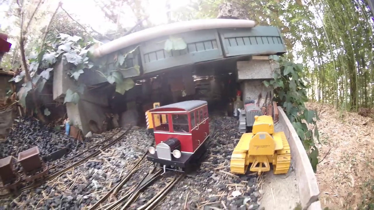 TRALEE DINGLE RAILCAR - YEAR 1886 - POWERED BY FORD - YouTube