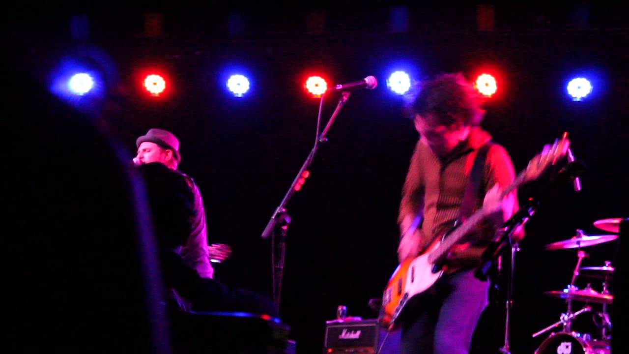 ALLiSTER - A Lotta Nerve - YouTube