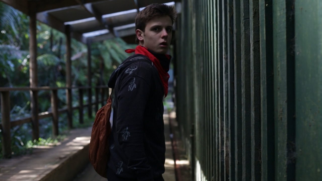 Warm shadow -- Fink [MUSIC VIDEO] - YouTube