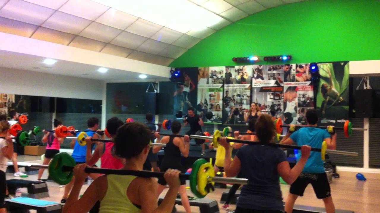 MASTER CLASS BODY PUMP 87 & PLAY FITNESS SPORTS CLUB - YouTube