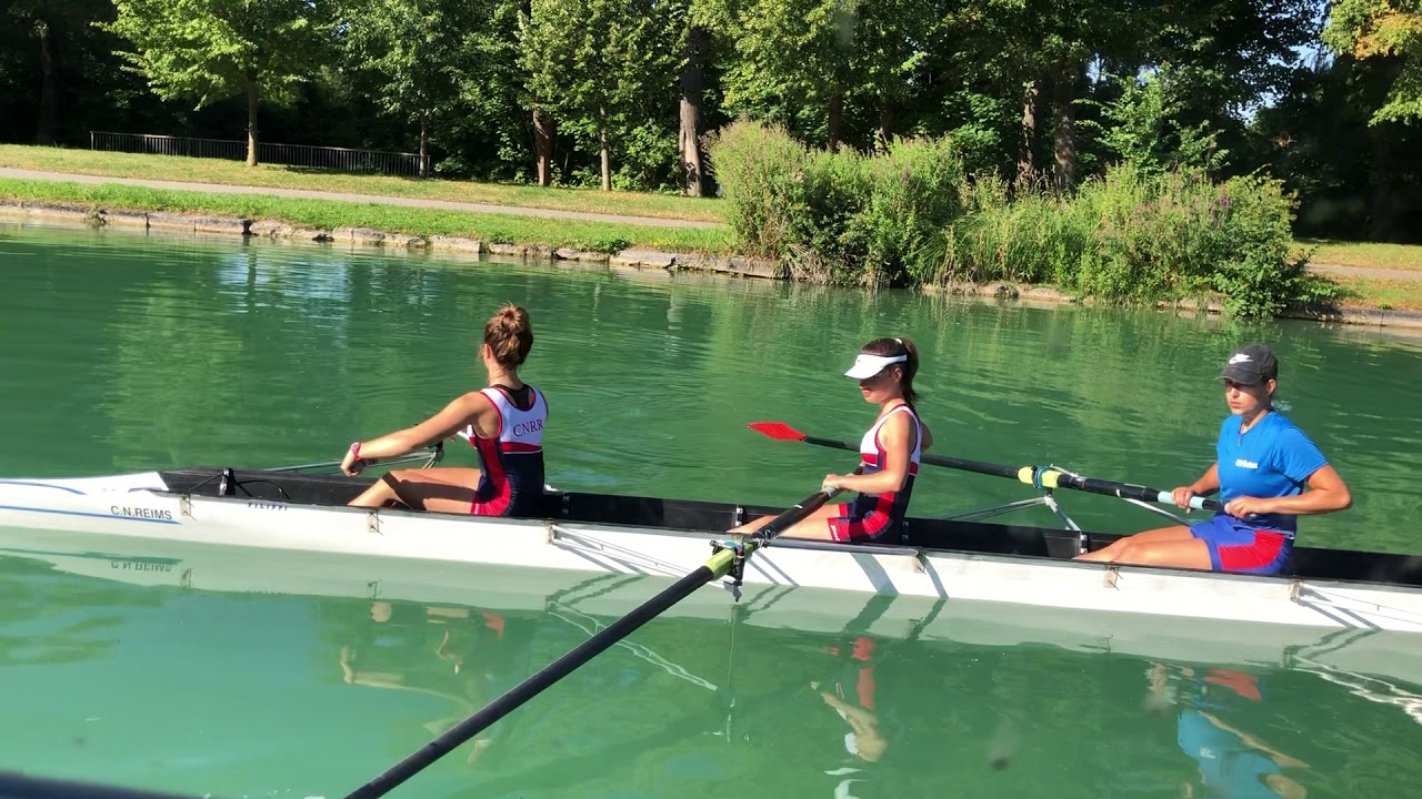 Benefits of a wheelhouse with windows - YouTube