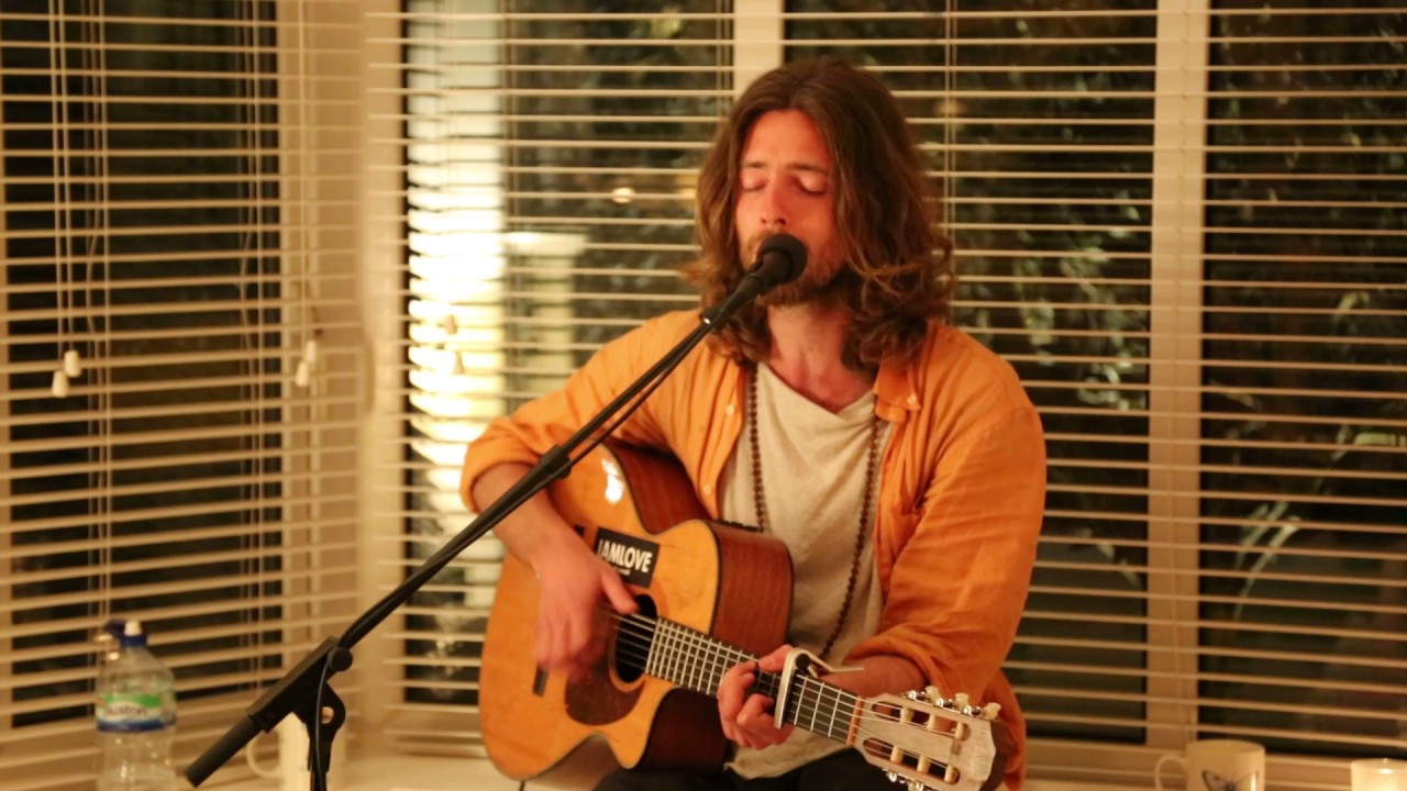 Sam Garrett - Dissipate (Live From A Living Room) - YouTube