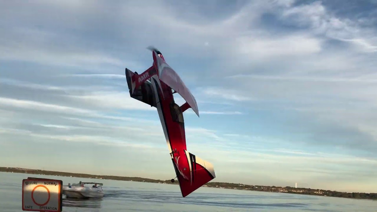 Ultimate AMR 60 under the bridge - YouTube