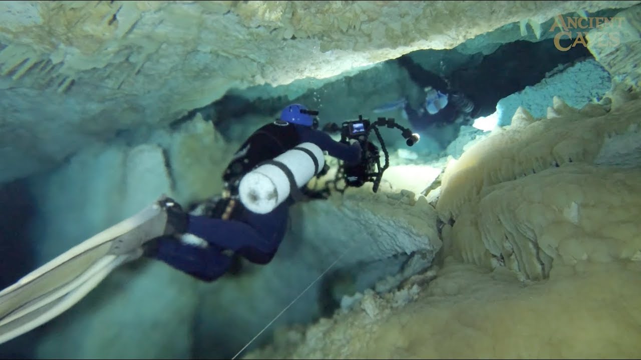 Behind-the-Scenes Cave Diving for IMAX - YouTube