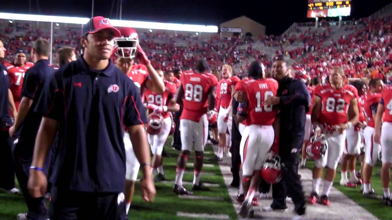 Utah Utes football: Fans and players celebrate at Rice-Eccles Stadium ...